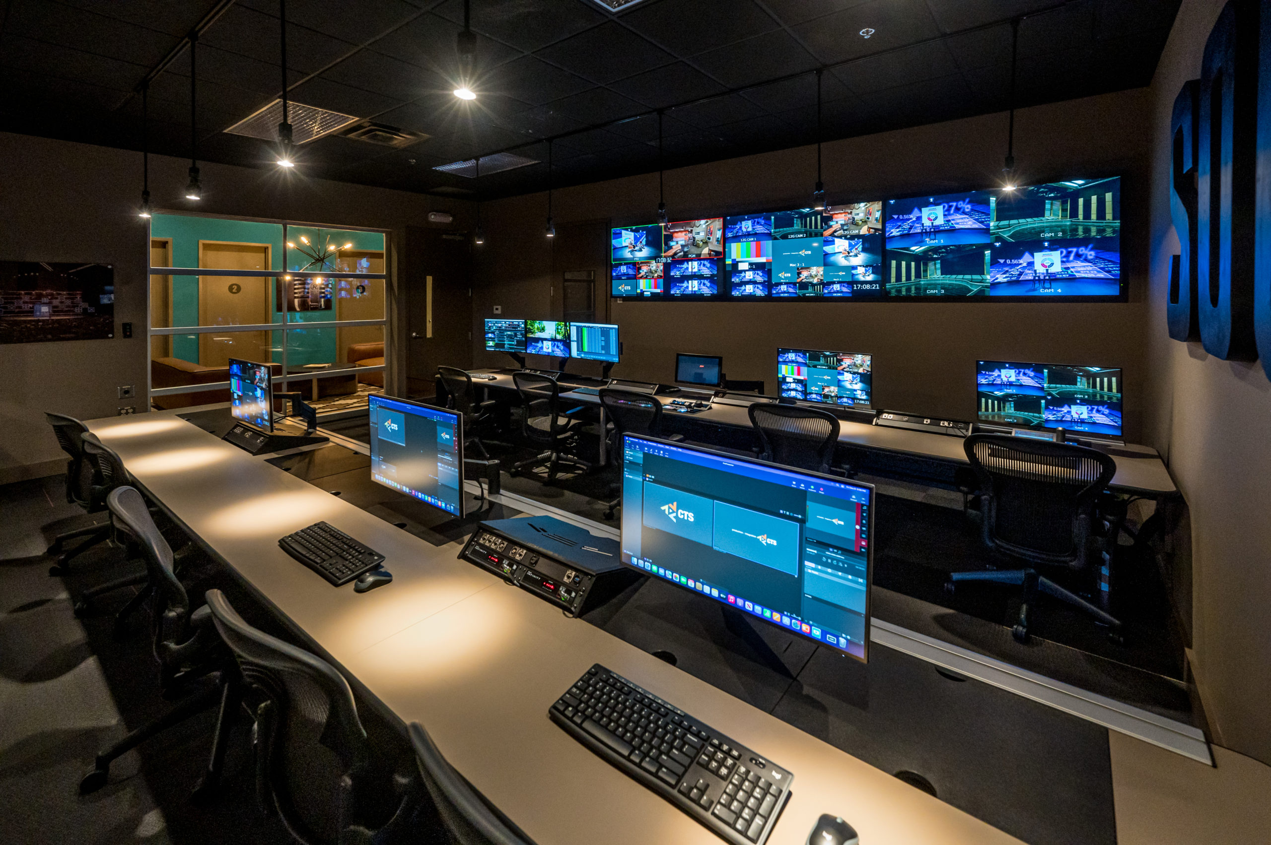 Upcoming Corporate Event Trends Studio Recording